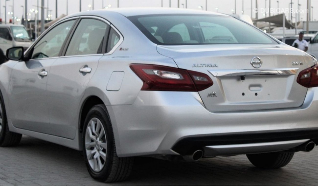 Used Nissan Altima 2018 GCC in excellent condition without accidents ...