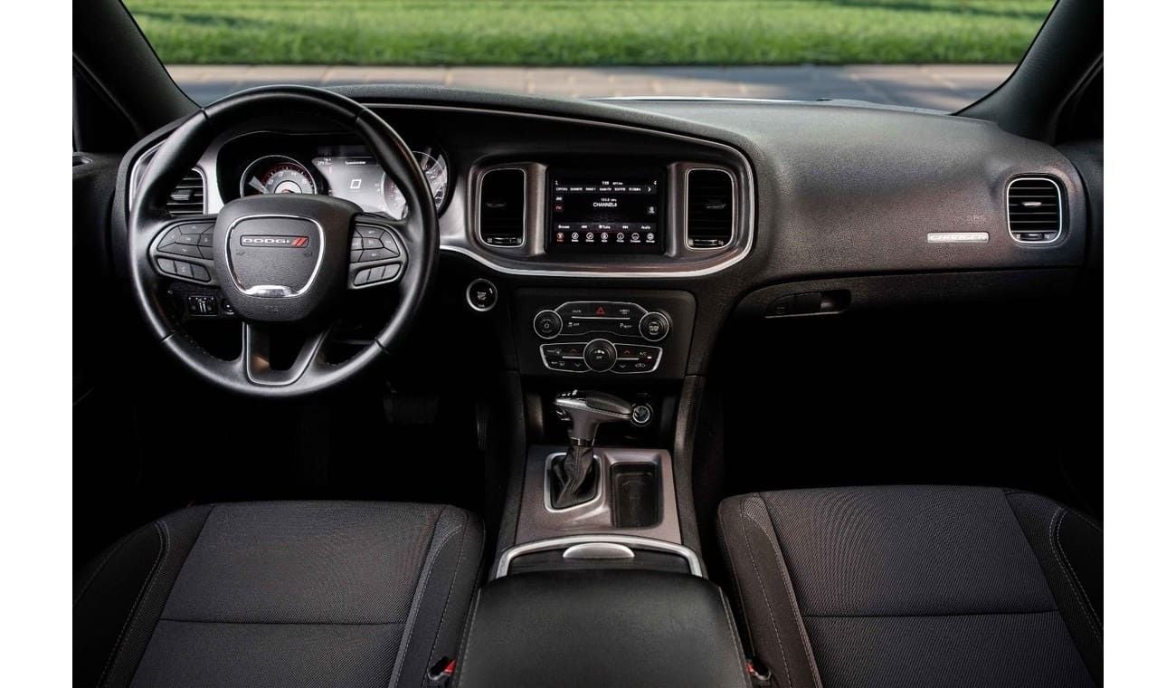 Used Dodge Charger 2,056 P.M | SXT Mid 3.6L 2021 for sale in Dubai - 792369