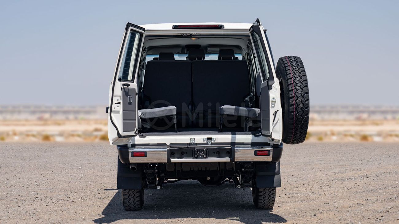 New Toyota Land Cruiser Hard Top LC76 2.8L DIESEL | 9-SEATER, DIFF LOCK, SNORKEL, STEEL WHEELS ...