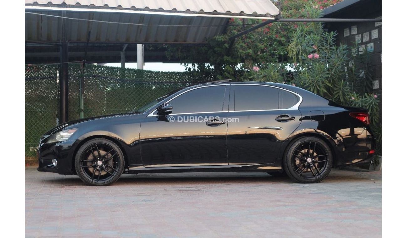 Used Lexus GS350 Titanium 2013 for sale in Dubai - 684491