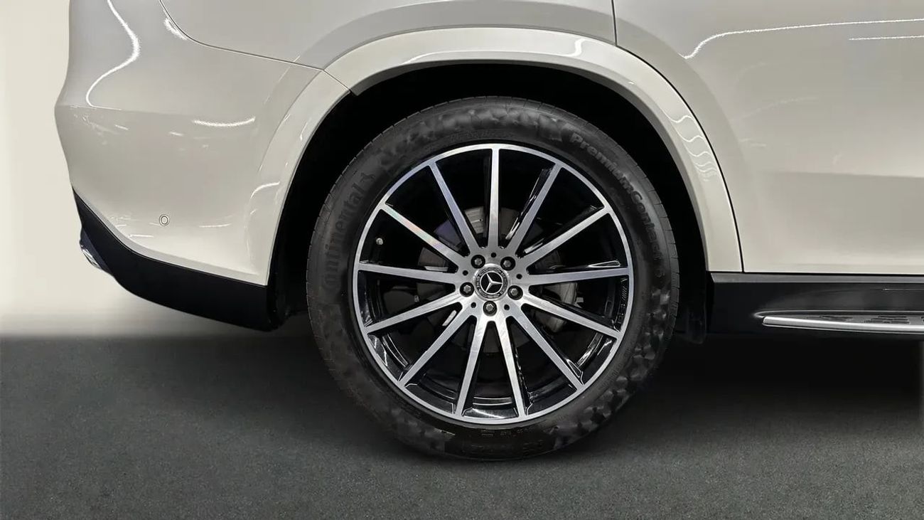 Used Mercedes-Benz GLS 450 GLS450 AMG 4M Premium 2023 for sale in Abu Dhabi - 735925