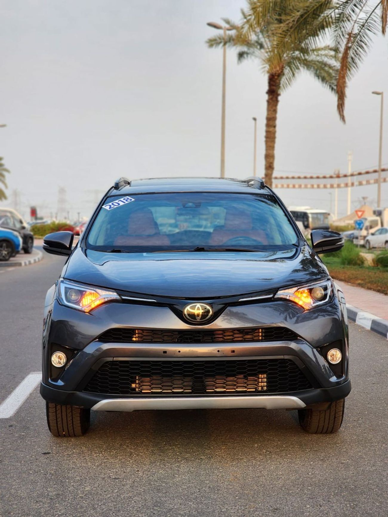 Used Toyota RAV4 EX RAV4 ADVENTURE 2018 for sale in Dubai - 697852