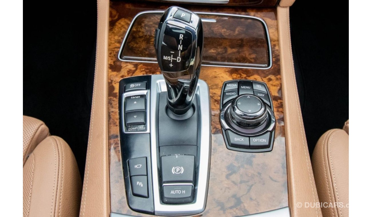 Used BMW 750Li F02 2014 for sale in Dubai - 550156