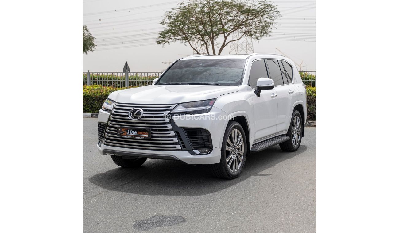 Used Lexus LX600 VIP With Warranty 2022 for sale in Dubai - 601873