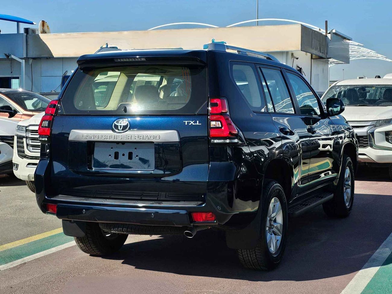 New Toyota Prado TXL, 2.7L PETROL, SUNROOF, AUTO A/C, LED LIGHTS, DVD + CAMERA (CODE # P27TXLDV3 ...