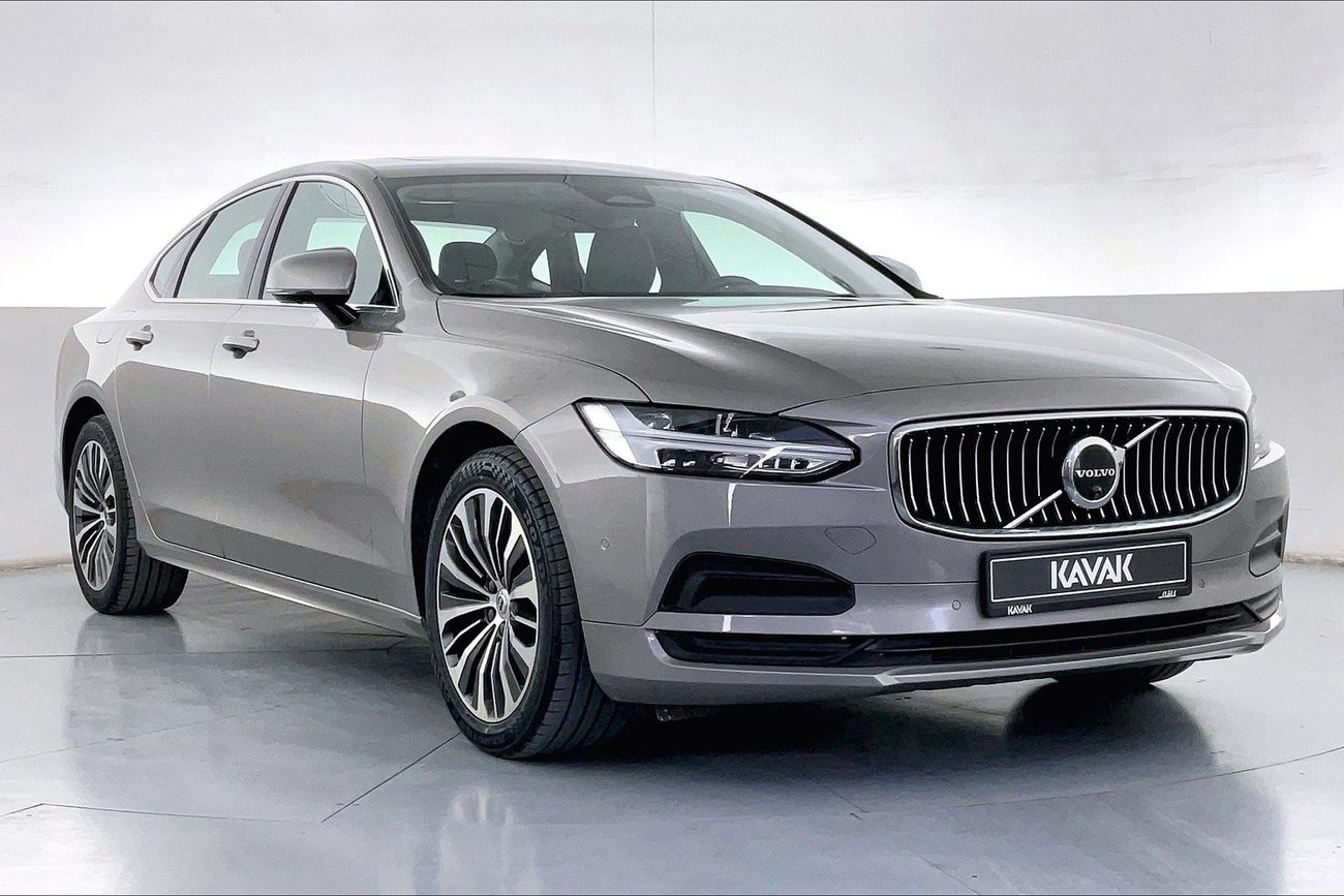 Used Volvo S90 B5 Momentum| 1 year free warranty | Flood Free 2022 for sale in Dubai - 740320