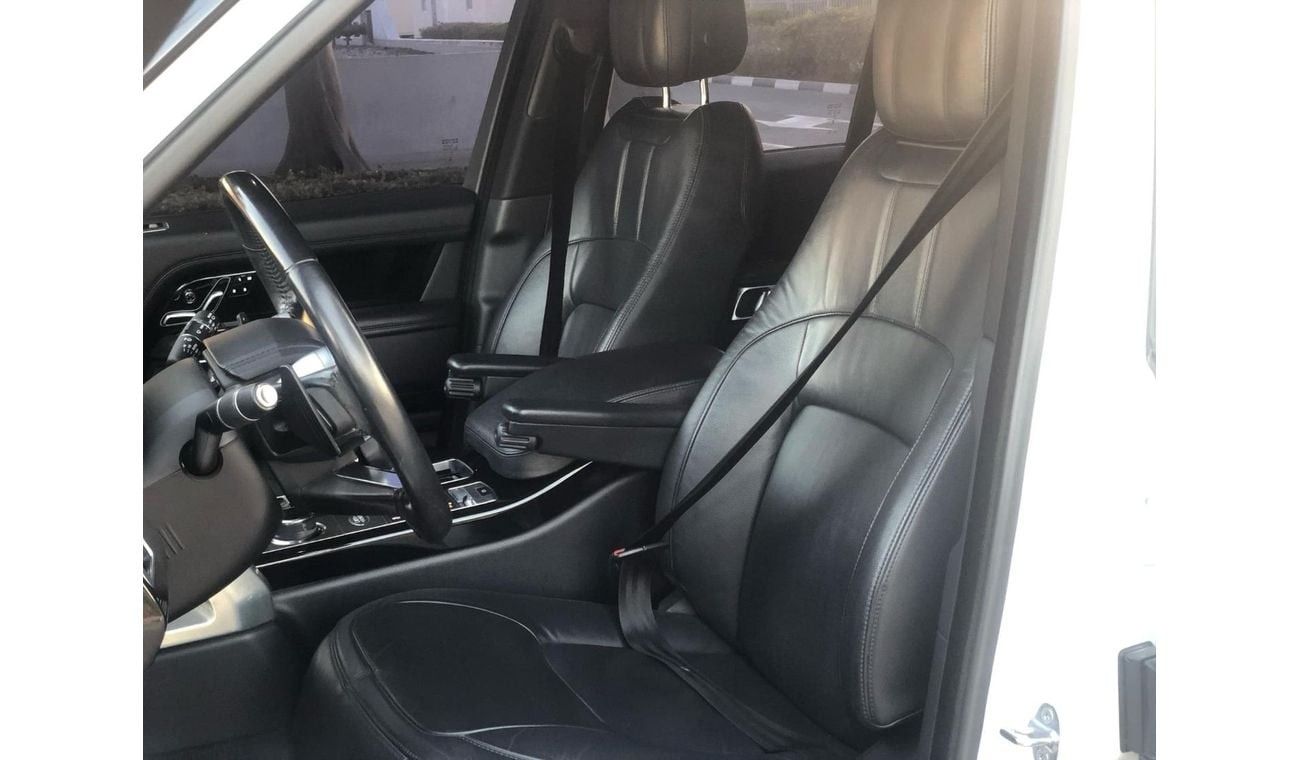 Used Land Rover Range Rover HSE 3.0L (380 HP) 2018 for sale in Dubai ...