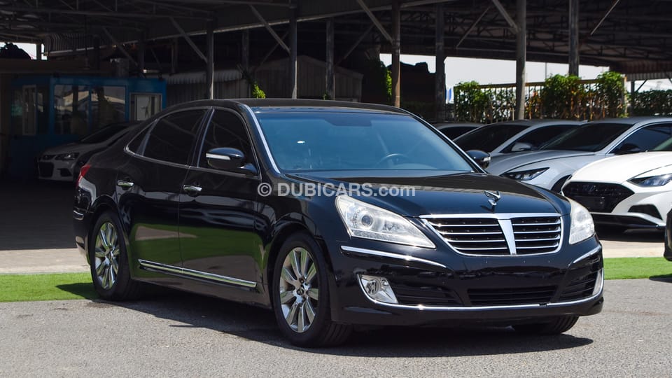 مستعملة هيونداي جينيسس VS380 2010 للبيع في دبي - 628713