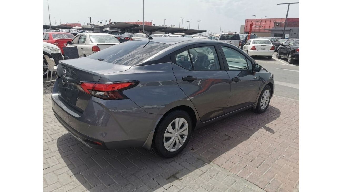 Used Nissan Versa 2020 for sale in Sharjah - 732287