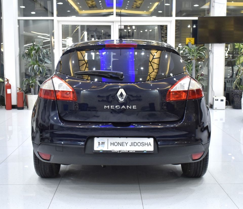 Used EXCELLENT DEAL for our Renault Megane ( 2015 Model ) in Blue Color ...