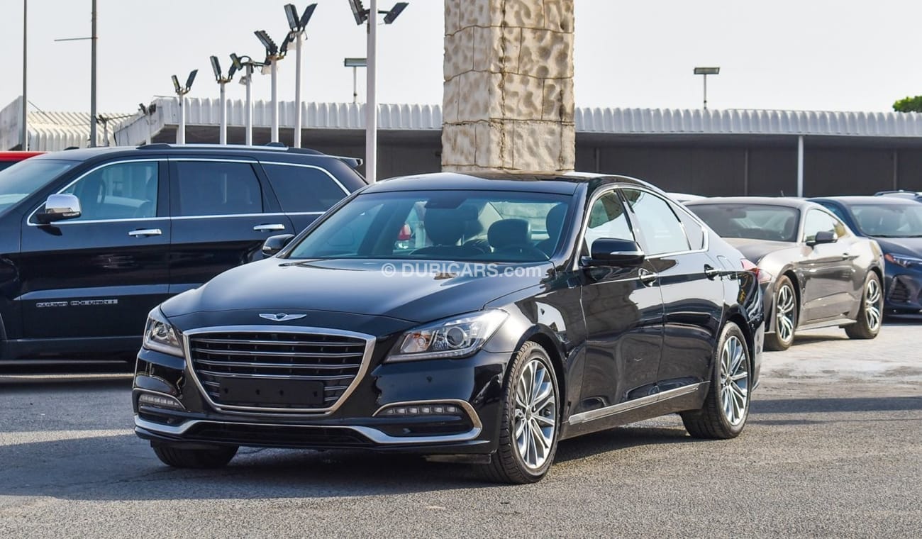 Used Genesis G330 2016 for sale in Dubai - 630163
