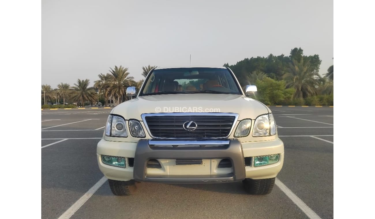 Used Lexus LX 470 2000 2000 for sale in Sharjah - 668306