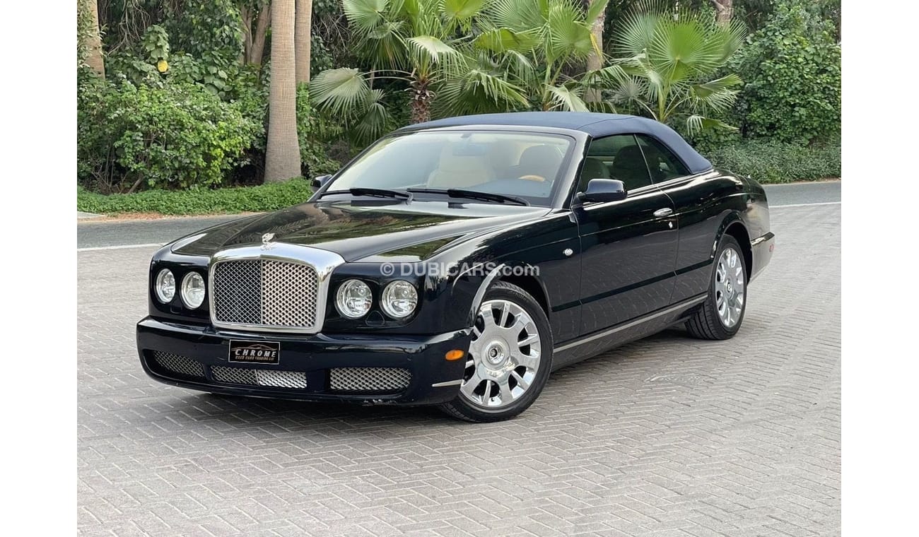 Used Bentley Azure 2008 for sale in Dubai - 587395