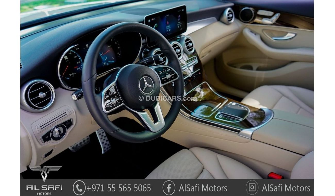 Used Mercedes-Benz GLC 300 4MATIC 2020 for sale in Dubai - 552538