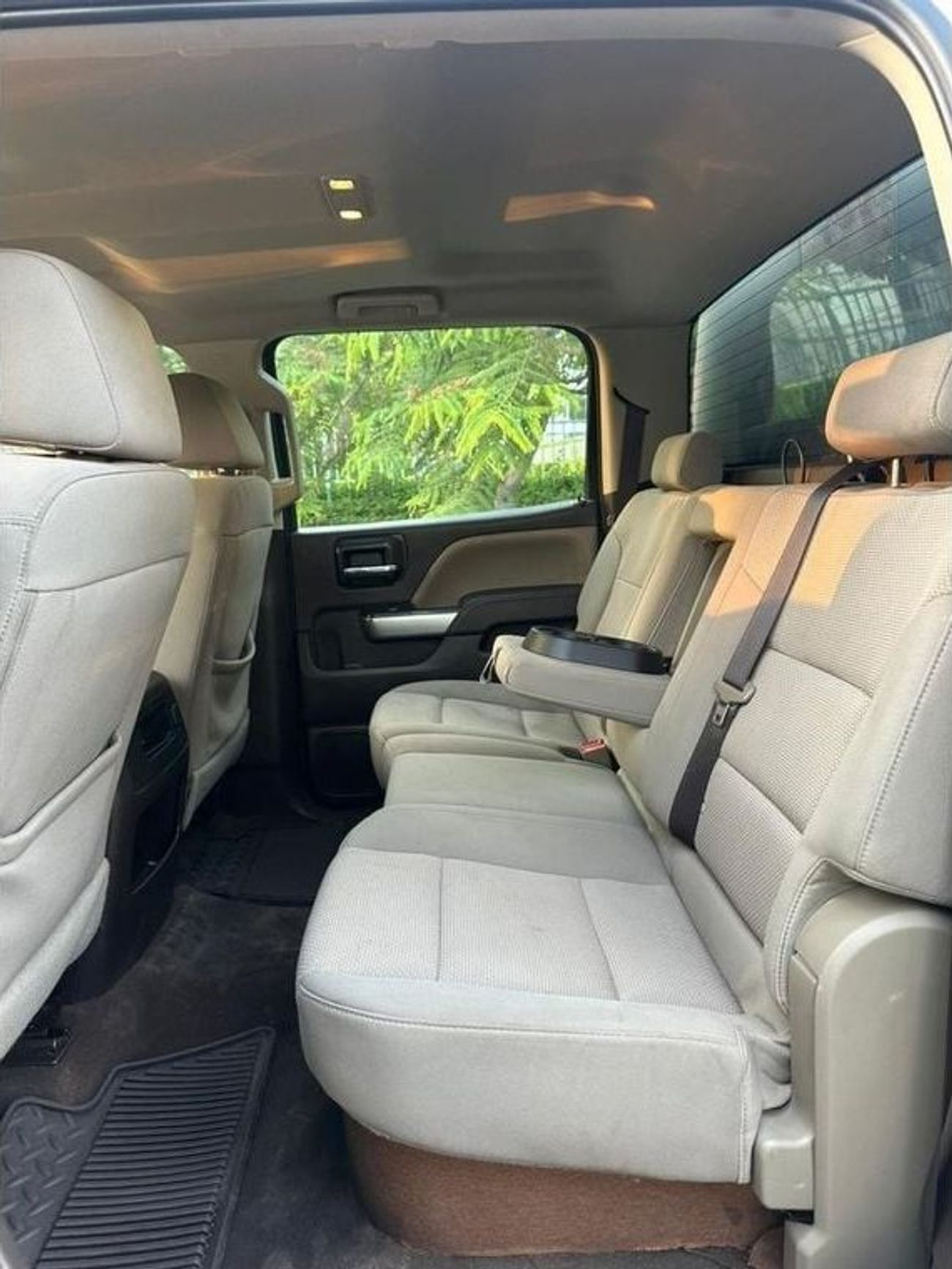 Used Chevrolet Silverado 5.3 V8 LT 2017 for sale in Dubai - 803606