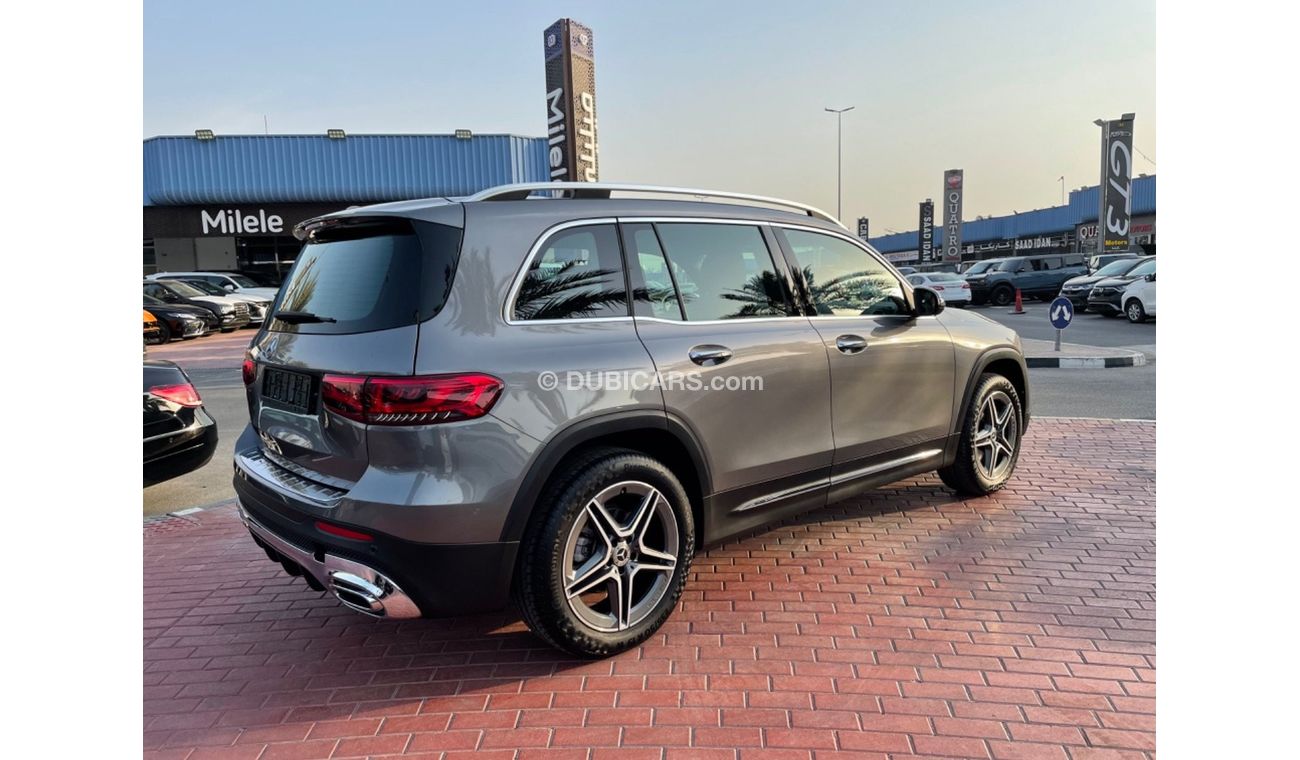 Used Mercedes-Benz GLB 200 Std 2021 for sale in Dubai - 590653
