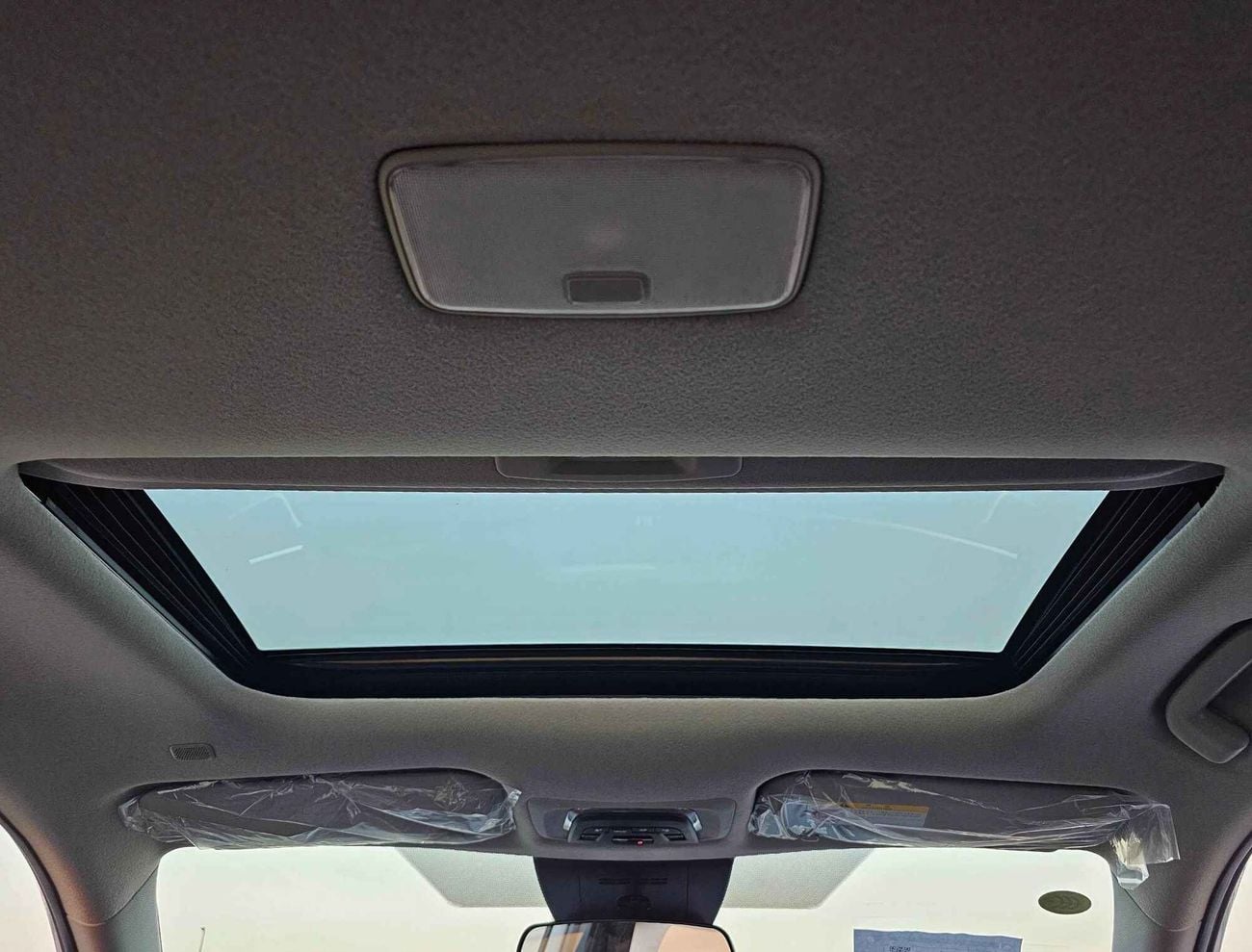 New Toyota Frontlander LEAD VERSION / 2.0L V4 HYBRID / DVD / SUNROOF ...
