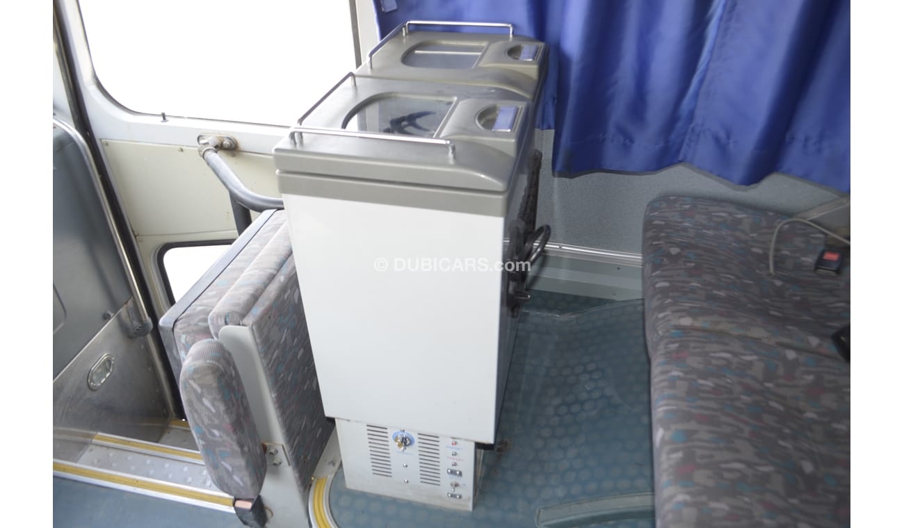 Used Daewoo BF 106 BF 116 ROYAL LUXURY 2011 for sale in Dubai - 117861