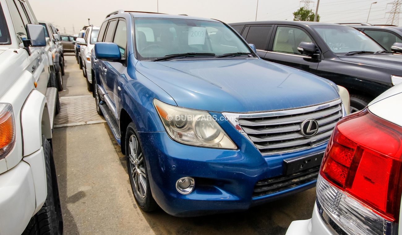 Used Lexus LX570 Right Hand Drive 2009 for sale in Dubai - 96549