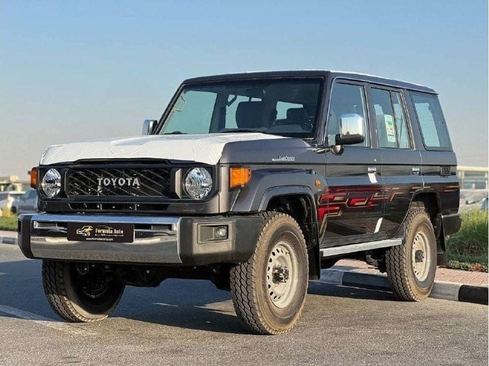 New Toyota Land Cruiser 70 LC76 4.0L V6 PTR M/T //2024// STANDER OPTION ...
