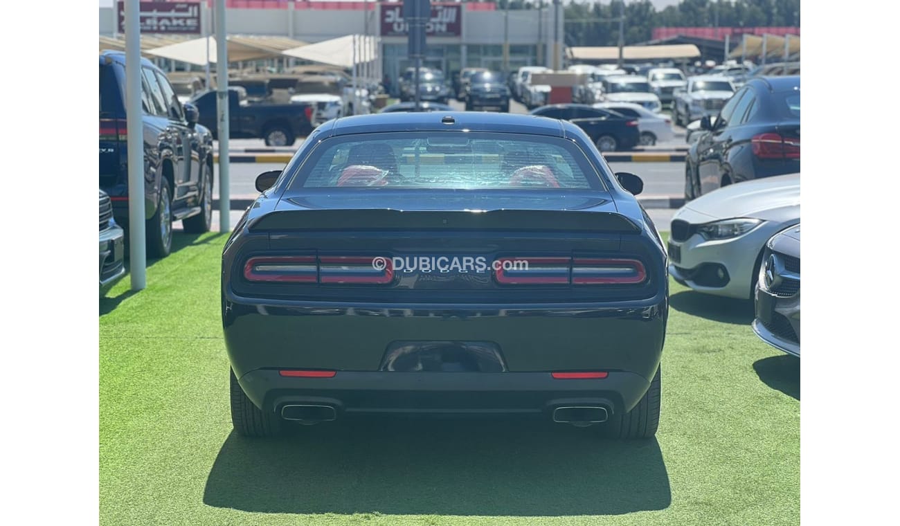 Used Dodge Challenger R/T Plus 2020 for sale in Dubai - 609862
