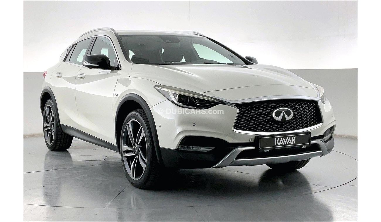 Used Infiniti QX30 Premium 2018 for sale in Dubai - 671418