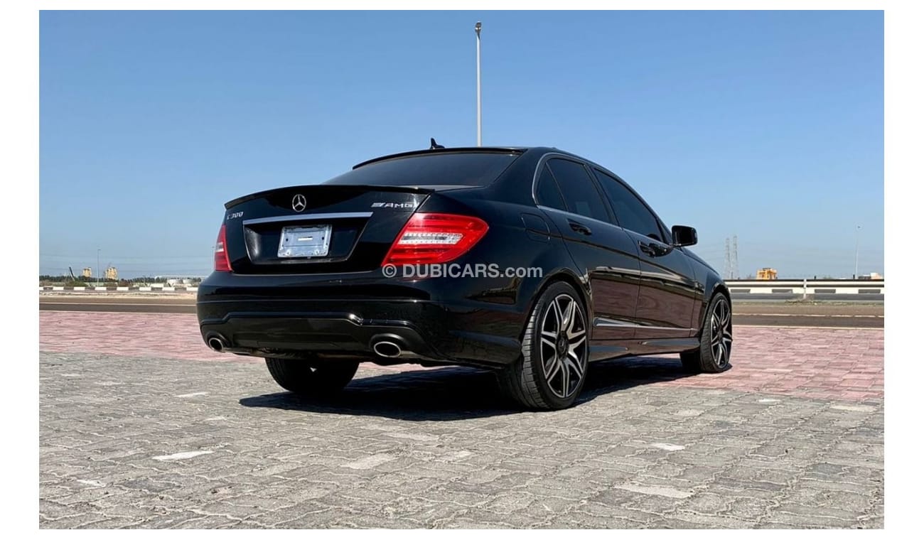 Used Mercedes-Benz C 300 Mercedes C300 2012 model in very good ...