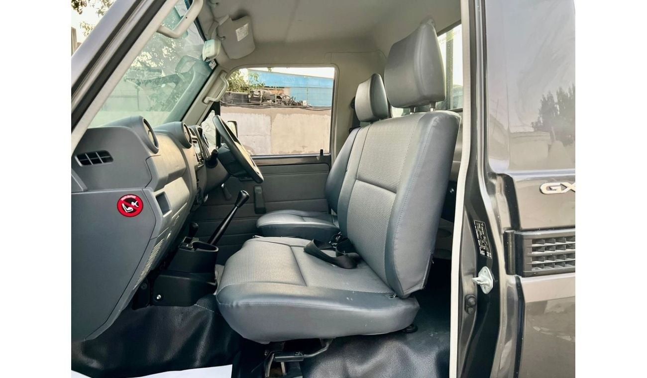 Used Toyota Land Cruiser Pick Up Diesel 4.5 Liter Right Hand Drive ...
