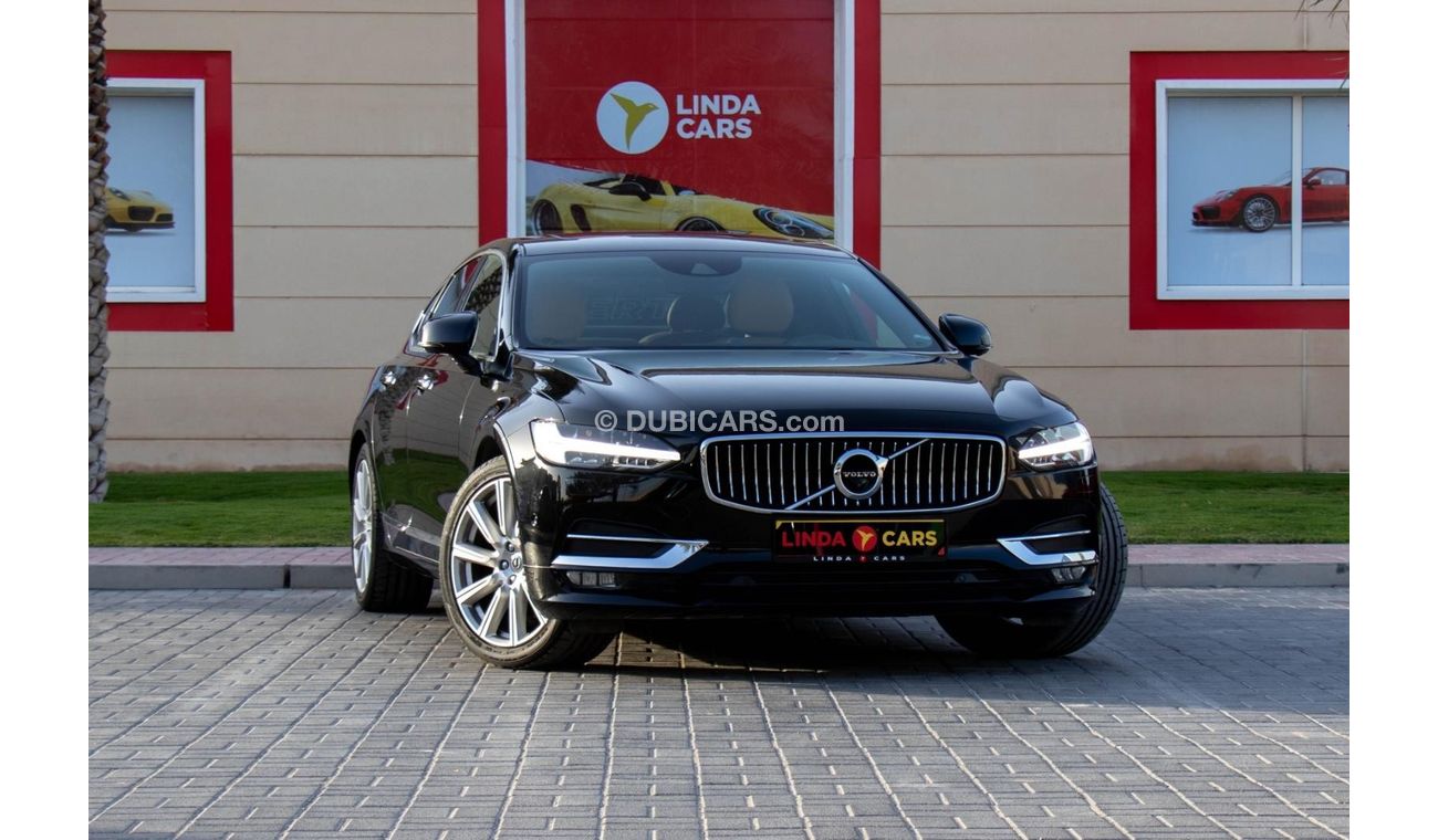 Used Volvo S90 90 2018 for sale in Dubai - 581815