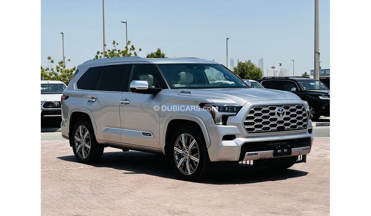 New Toyota Sequoia V6 3.5L FORCE MAX HYBRID 2023 for sale in Dubai - 622941