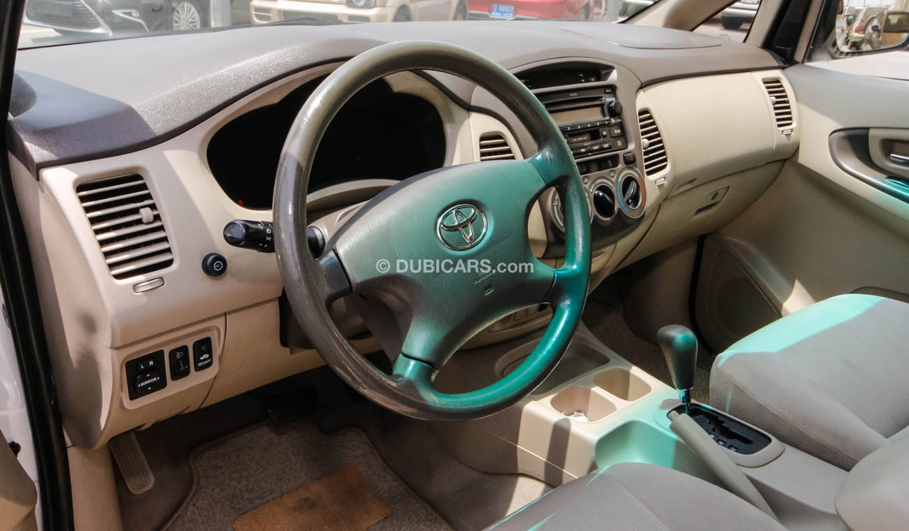 Used Toyota Innova G 2010 for sale in Sharjah - 65802
