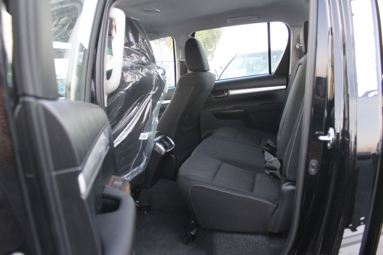 New Toyota Hilux 2.7 Petrol 2020 Auto Transmission ( TV Screen with ...