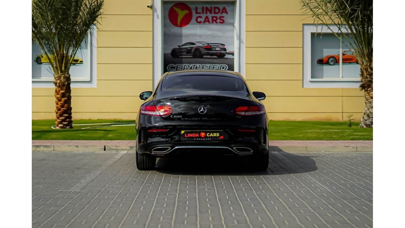 Used Mercedes-Benz C200 Premium 2019 for sale in Dubai - 700988