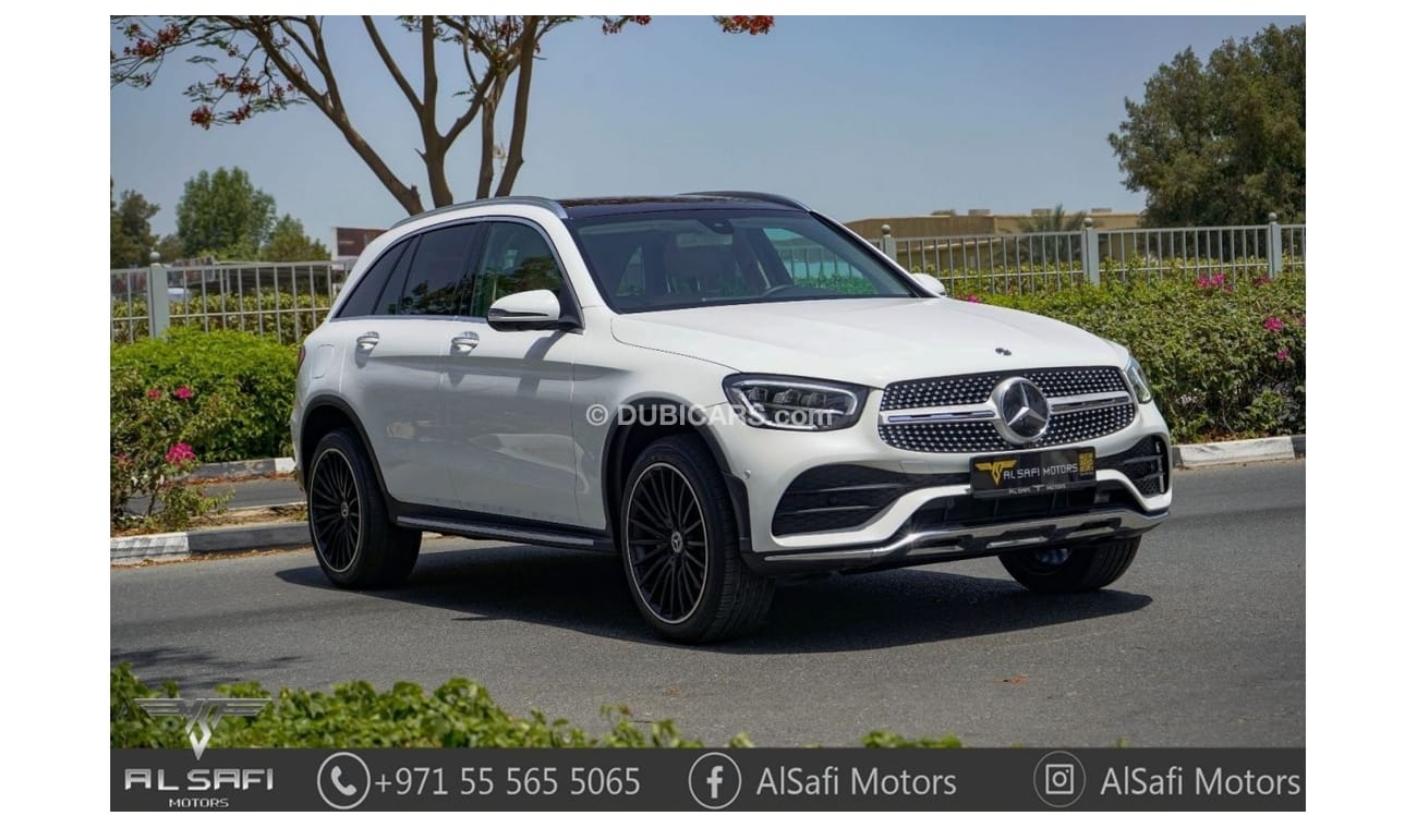 Used Mercedes-Benz GLC 300 4MATIC 2020 for sale in Dubai - 631222