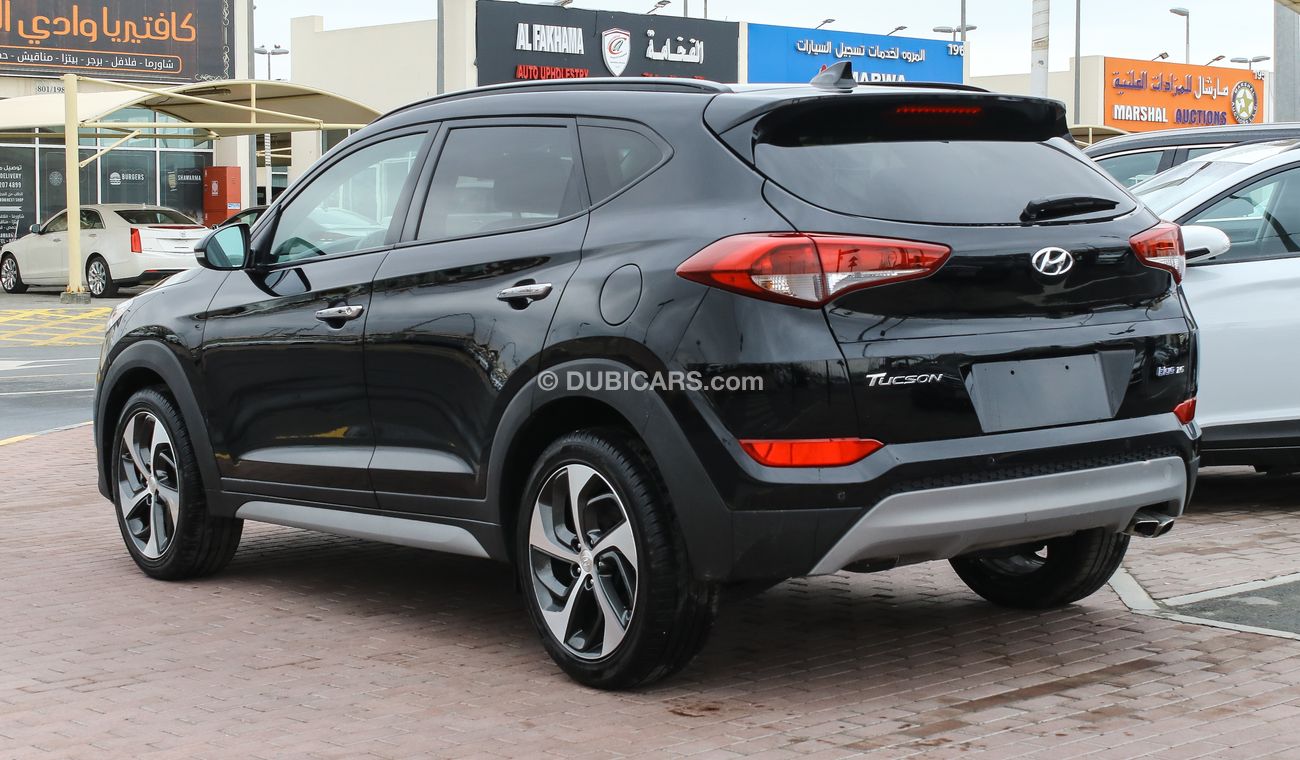 Used Hyundai Tucson Blue 1.6 2018 for sale in Dubai - 297525