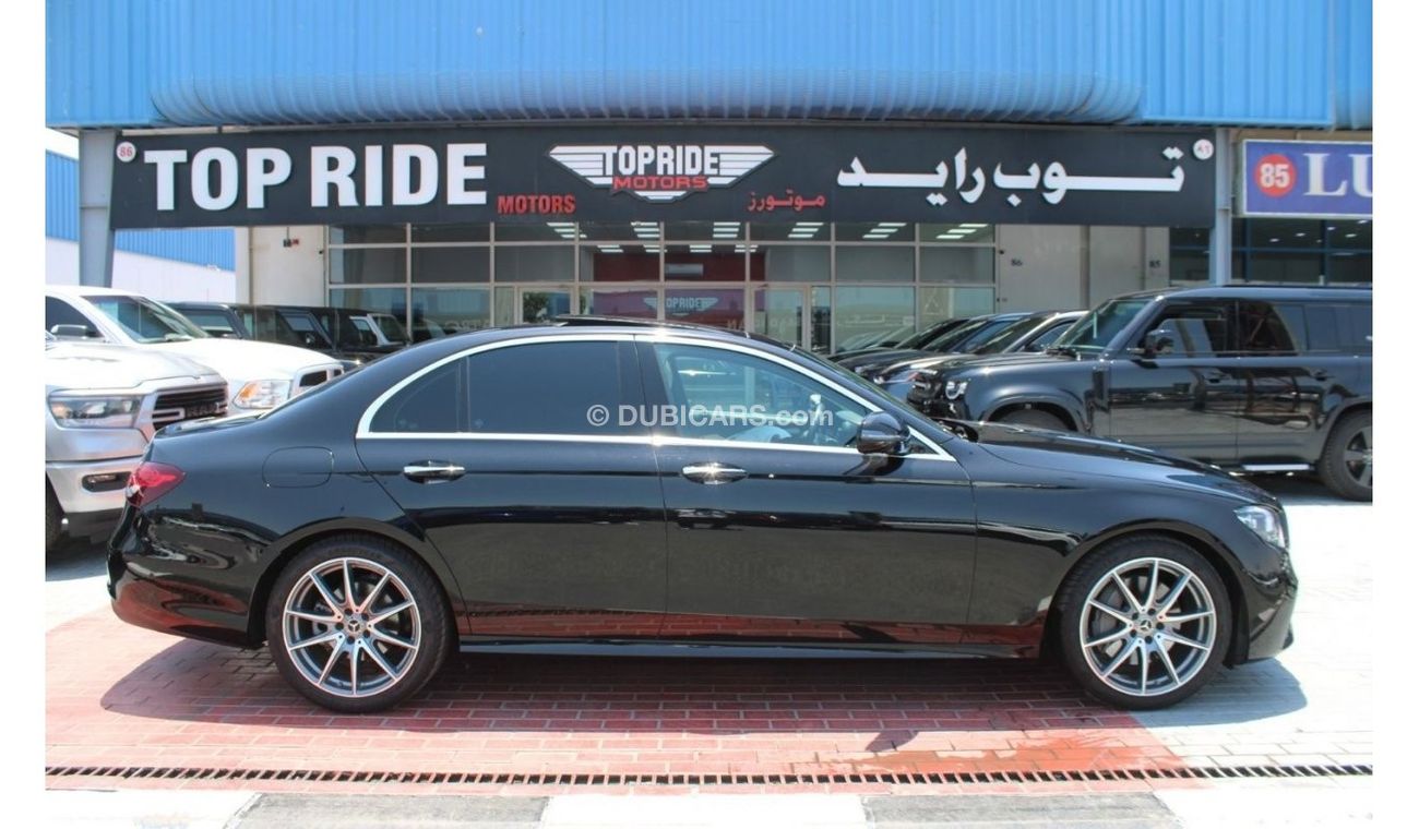 Used Mercedes-Benz E300 Premium 2021 for sale in Dubai - 634656