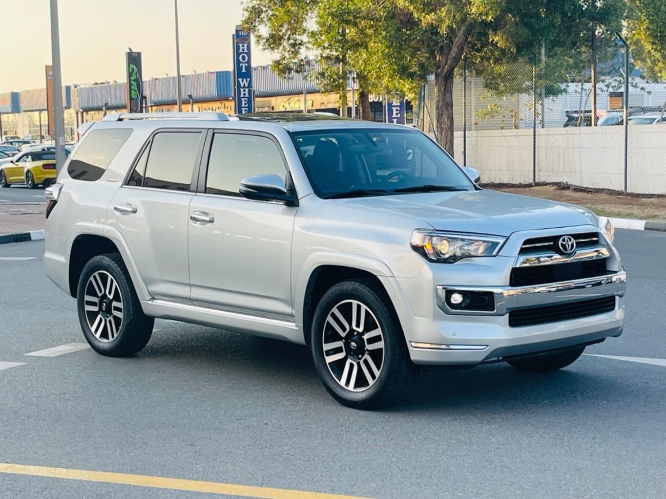 Used Toyota 4Runner Limited limited limited 2018 for sale in Dubai - 721472