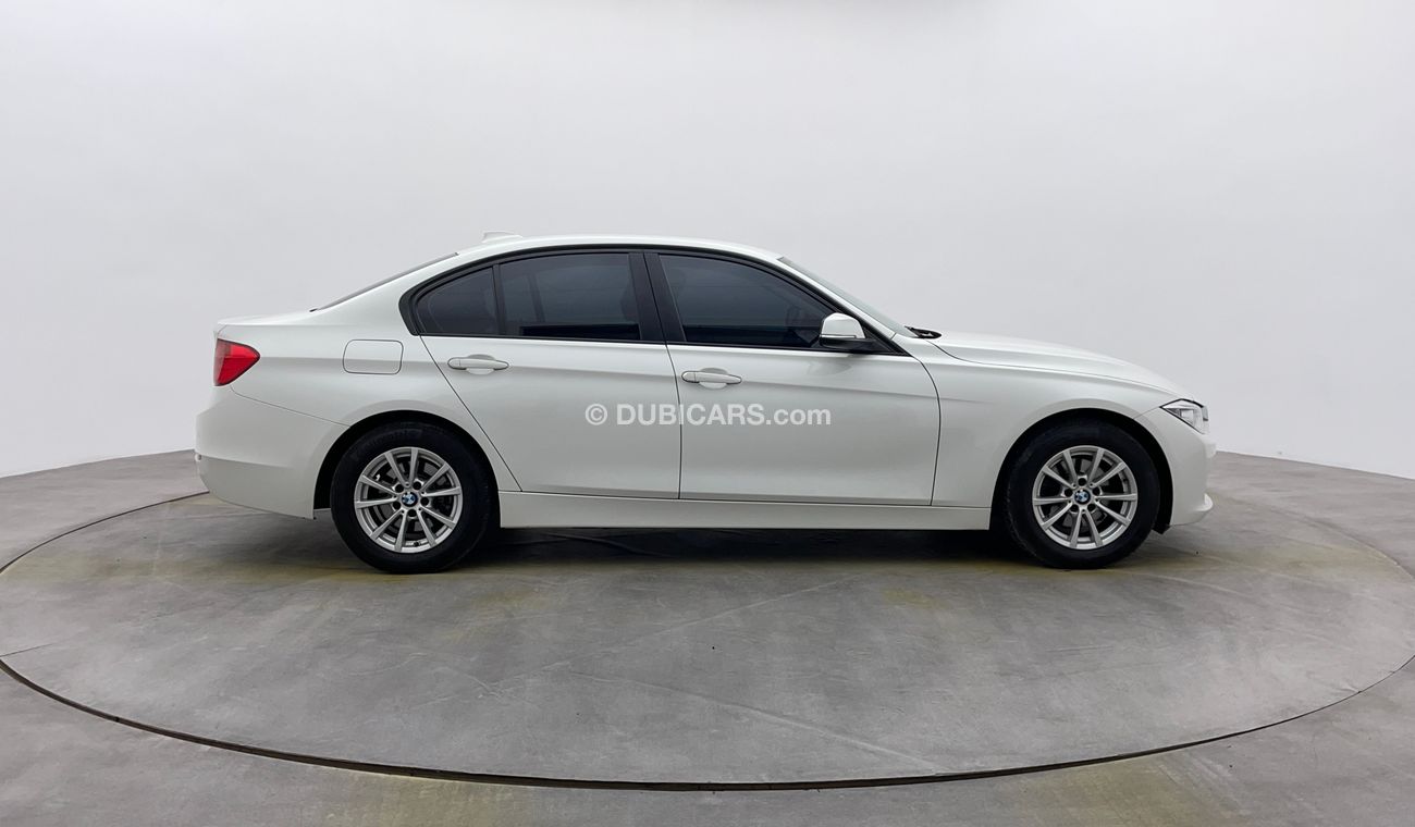 Used BMW 320i 320i 2000 2015 for sale in Dubai - 475631