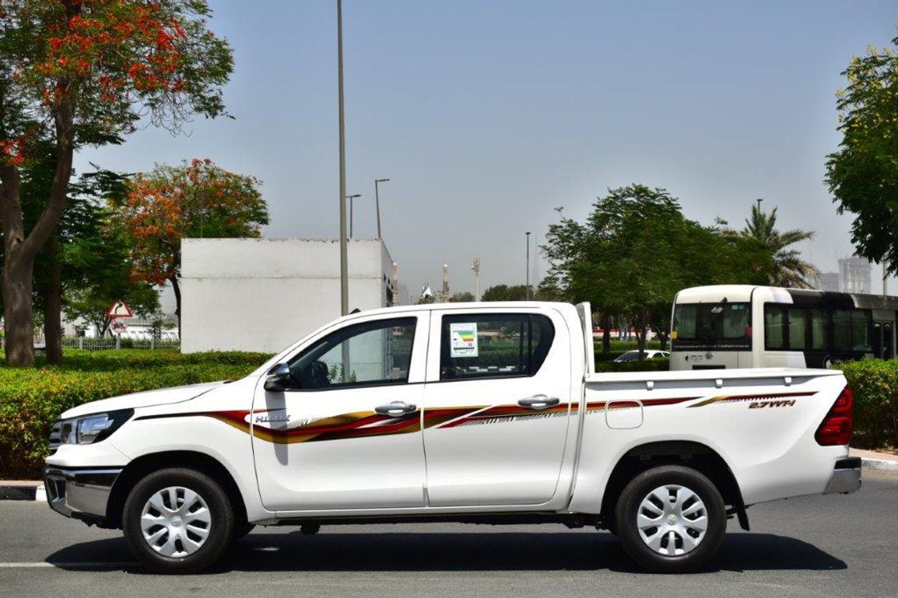 New 2025 MODEL TOYOTA HILUX DOUBLE CAB GLS-G 2.7L 4X2 AUTOMATIC 2025 for sale in Dubai - 864376