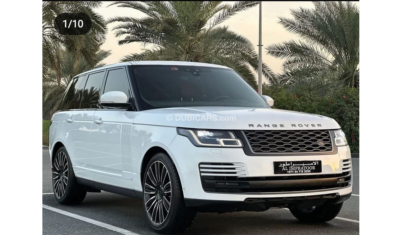 Used Land Rover Range Rover Vogue 2018 for sale in Dubai - 609057