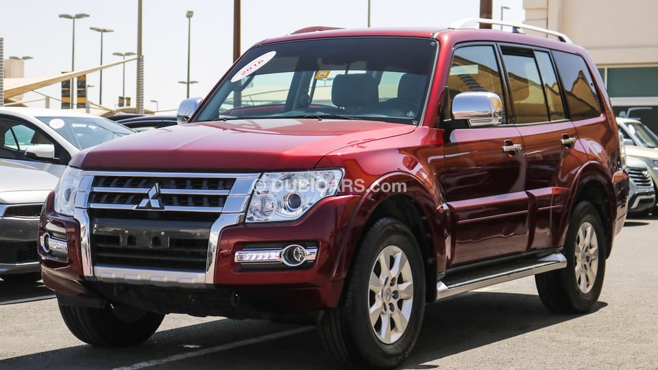 Mitsubishi Pajero for sale: AED 50,000. Red, 2016