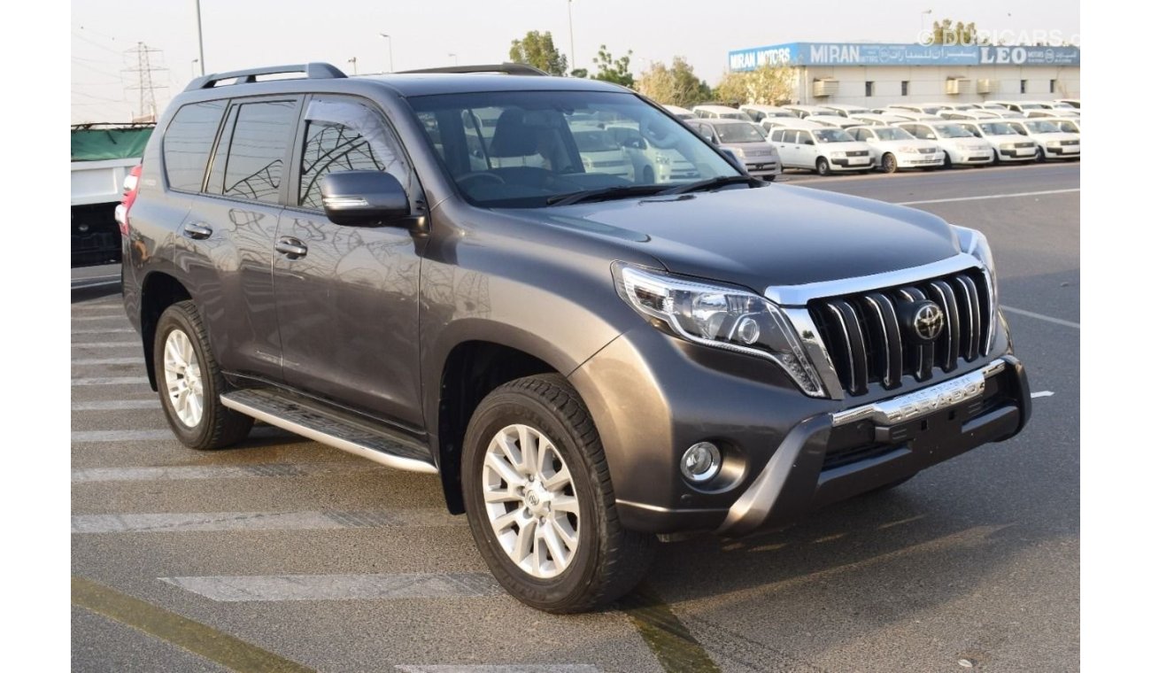 Used Toyota Prado 2017 for sale in Dubai - 554302