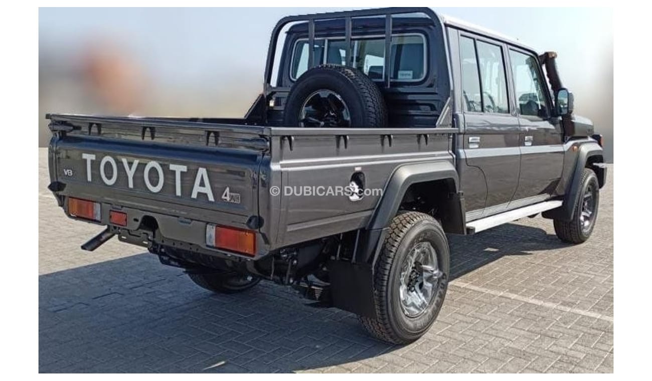New Toyota Land Cruiser Pick Up TOYOTA LAND CRUISER LC79 4.2L V6 2024 for sale in Dubai - 706017
