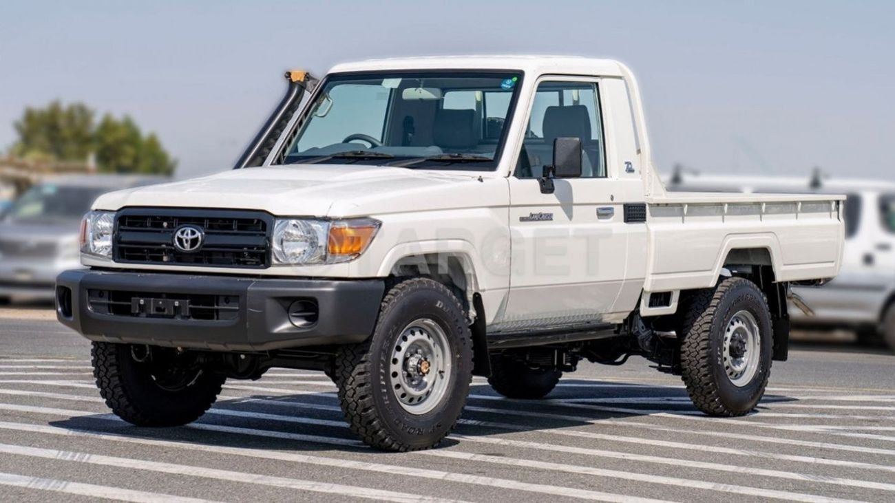New Toyota Land Cruiser Pick Up LAND CRUISER LC79 RHD 4.2L 2023 for sale in Dubai - 712628
