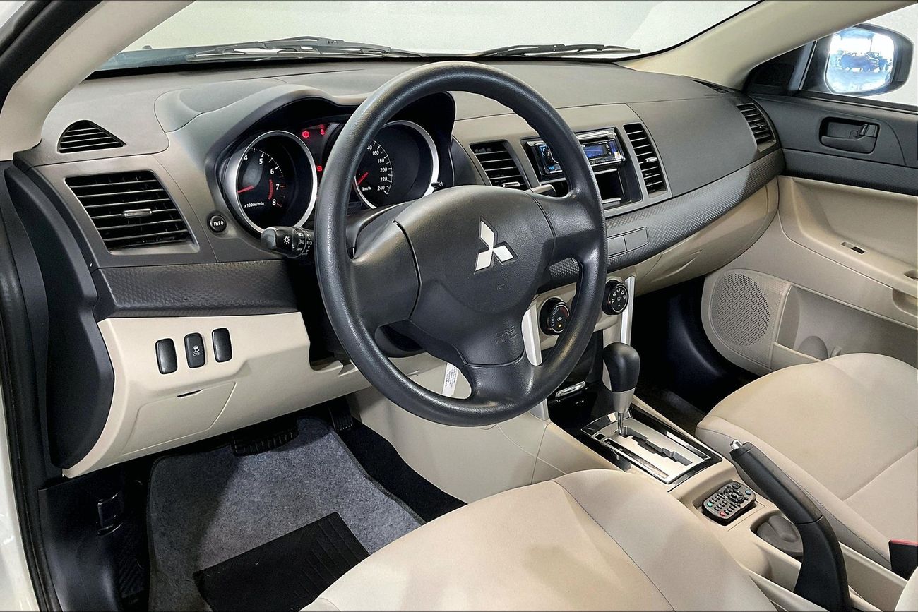 Used Mitsubishi Lancer GLX 2017 for sale in Dubai - 537959