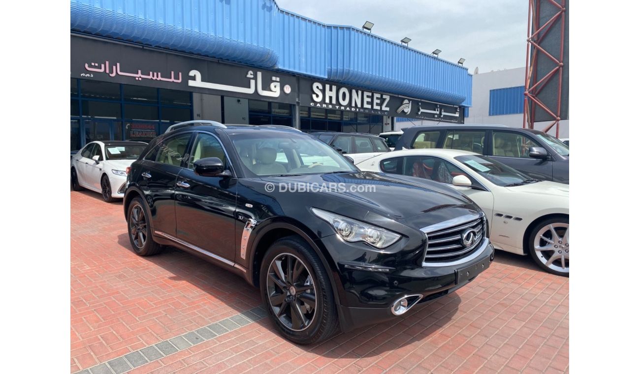 Used Infiniti QX70 Sport Luxury 2015 for sale in Dubai - 610986