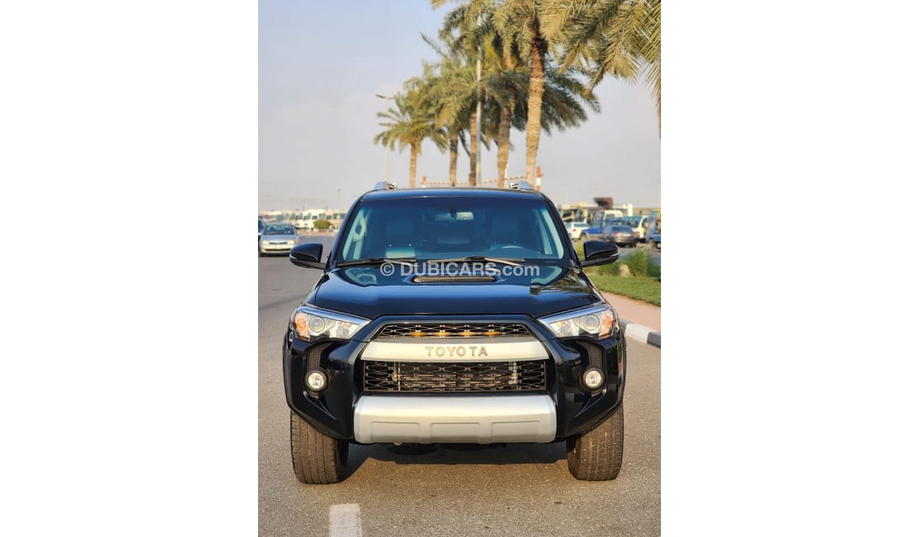 Used TOYOTA 4RUNNER 2018 MODEL FULL OPTION 2018 for sale in Dubai - 593171