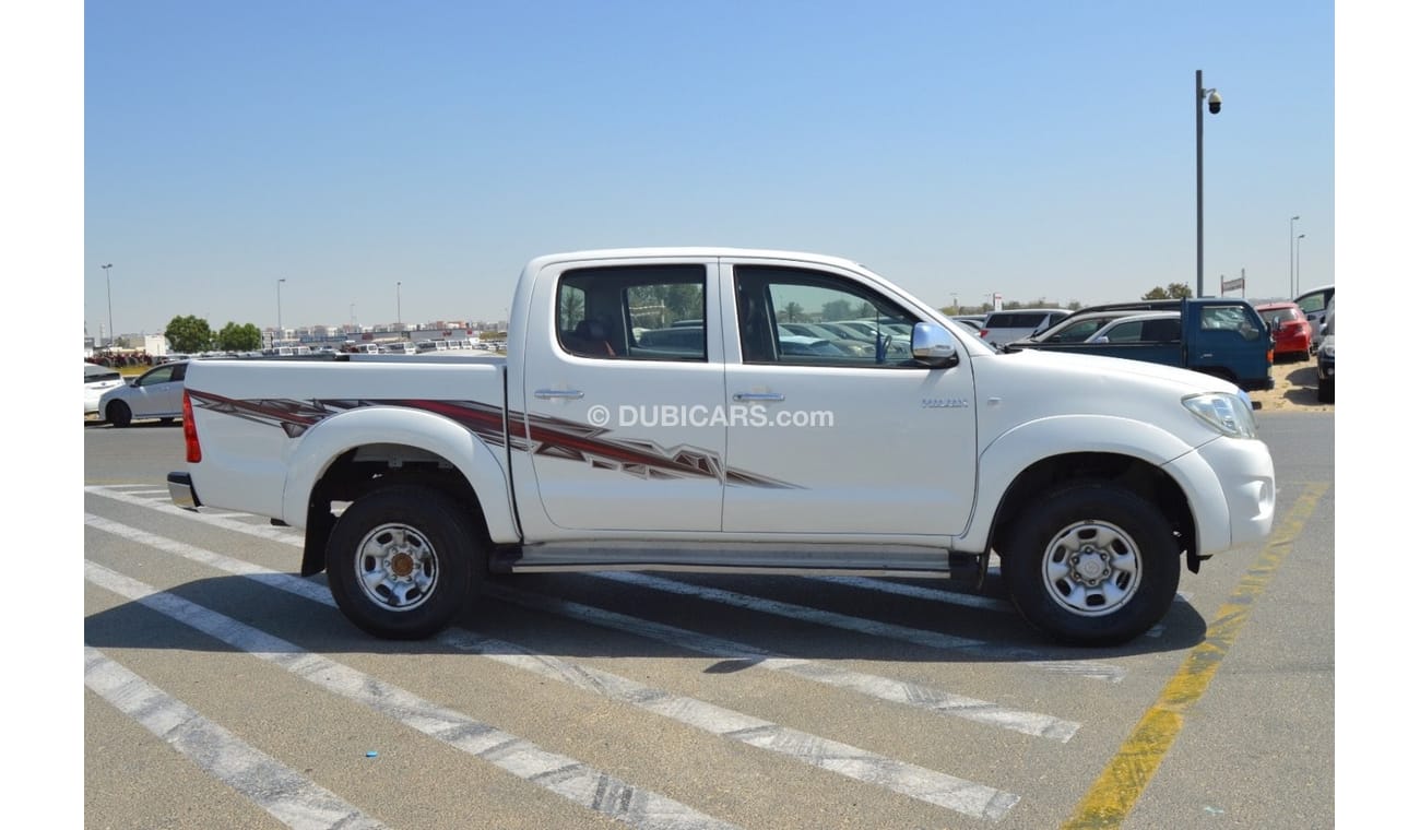 Used Toyota Hilux Clean car left drive 2011 for sale in Dubai - 745857