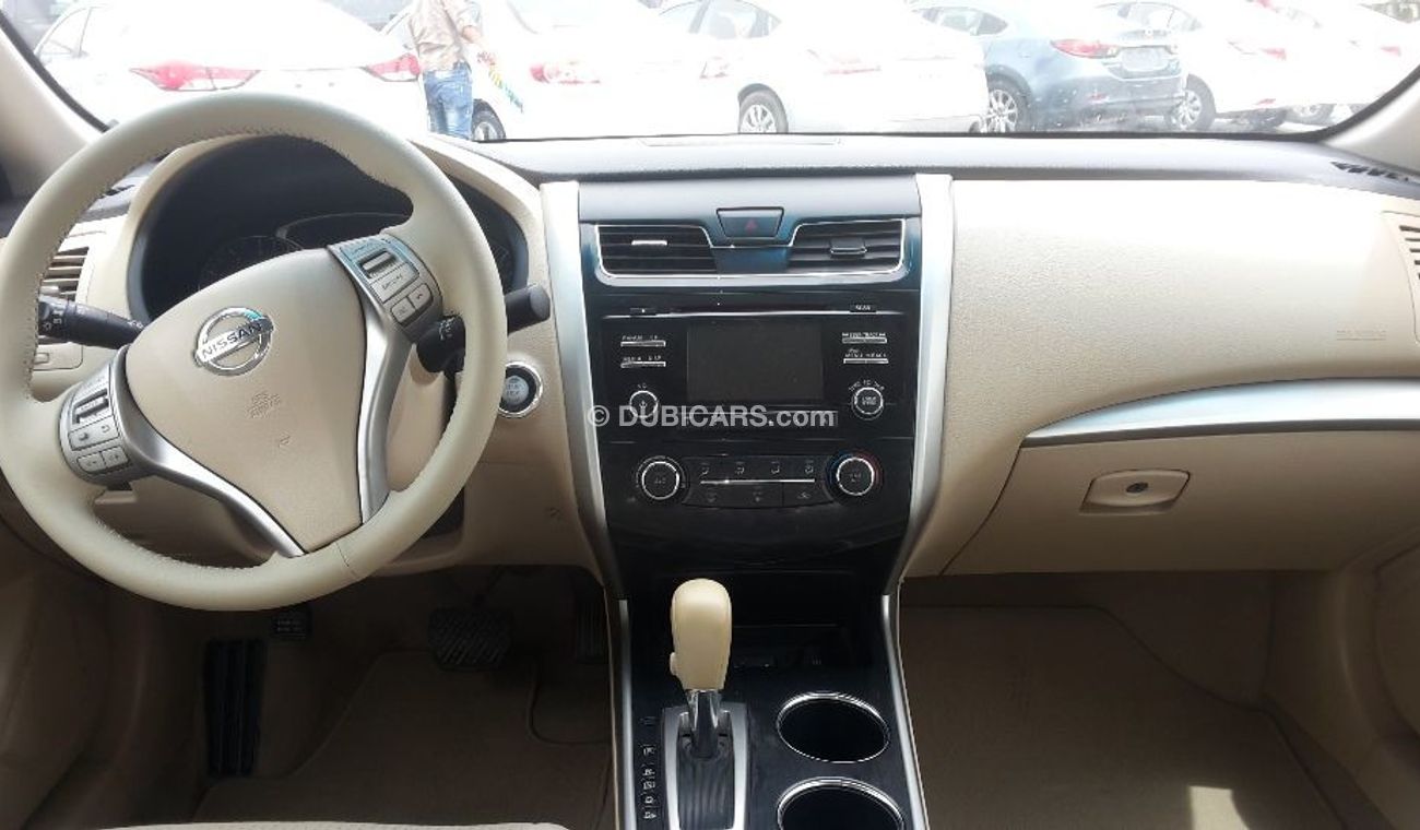 Used Nissan Altima Sv2.5 2014 for sale in Sharjah - 155962