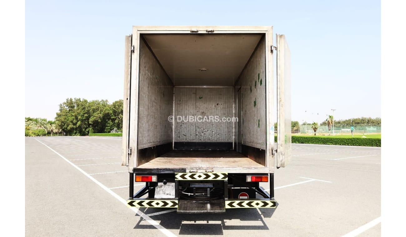 Used Mitsubishi Fuso Canter - Insulated Box | Diesel | GCC Specs ...
